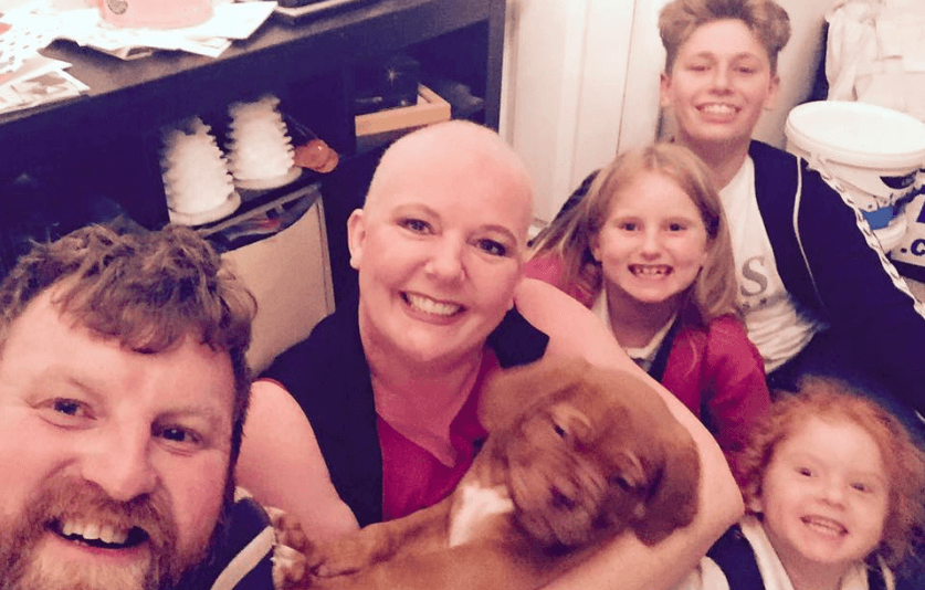 Deze vrouw deelt een onbekend symptoom van borstkanker, iedereen moet ...