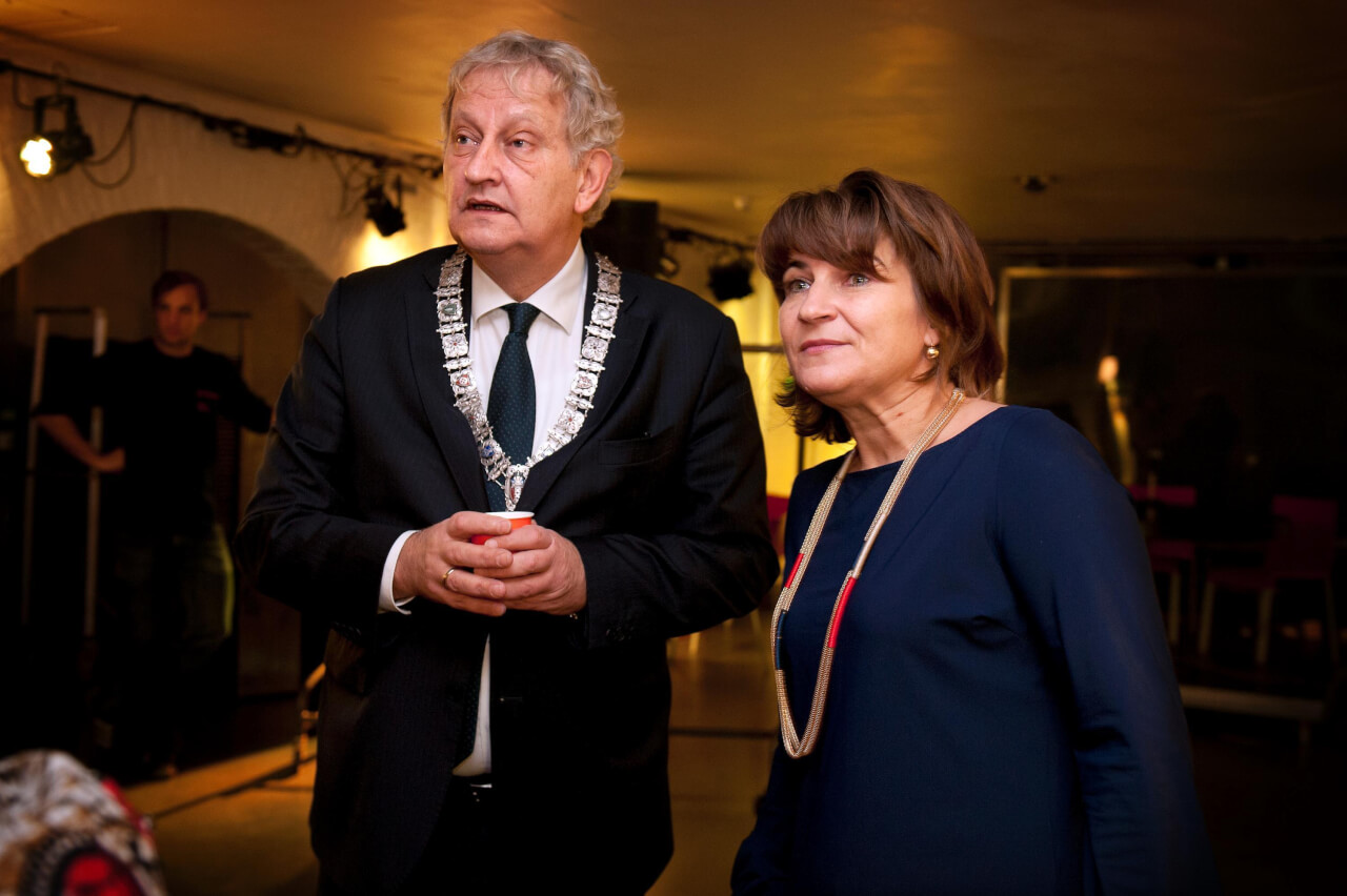 Angela Schijf deelt prachtige foto van moeder-dochtermoment