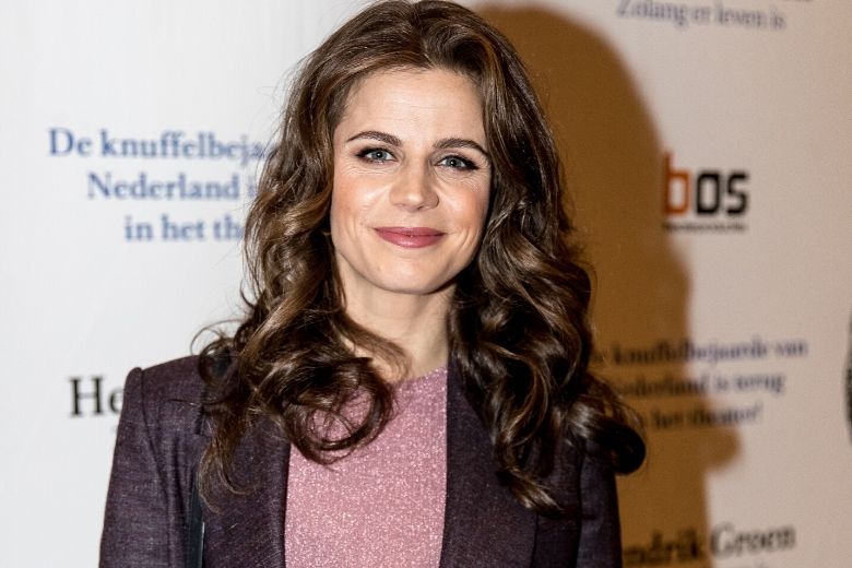 Elise Schaap zet schoonmoeder in het zonnetje