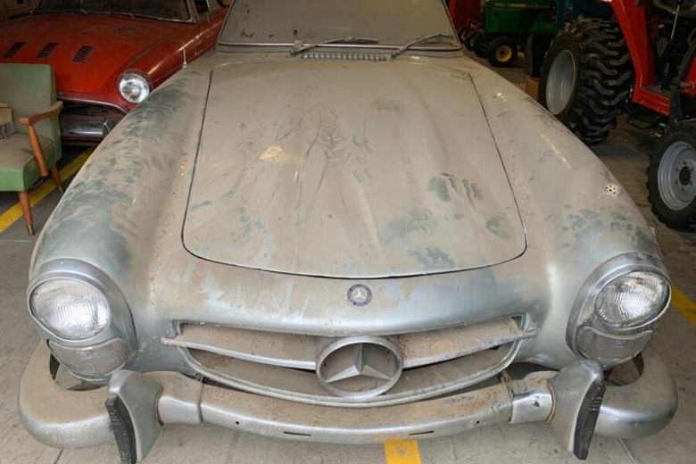 Oude Mercedes-Benz staat 40 jaar in de schuur en is nu 1 miljoen dollar ...